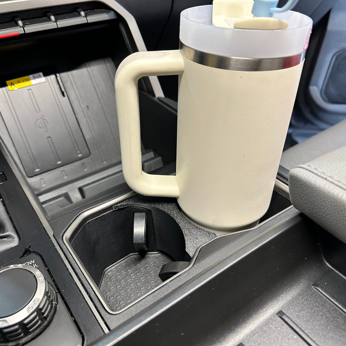 2022-2025 Toyota Tundra & Sequoia | PLUG M8 | All Trims – The OCD Plug
